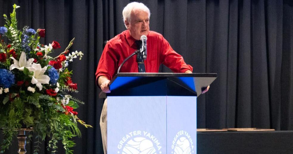 Hall of Fame coach Phil English announces retirement from Eisenhower ...