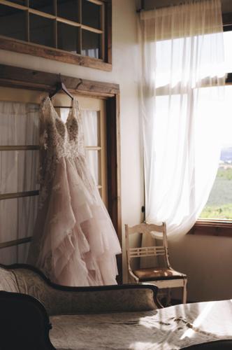 Haylee & Jeff Barnes | Wedding Stories | yakimaherald.com