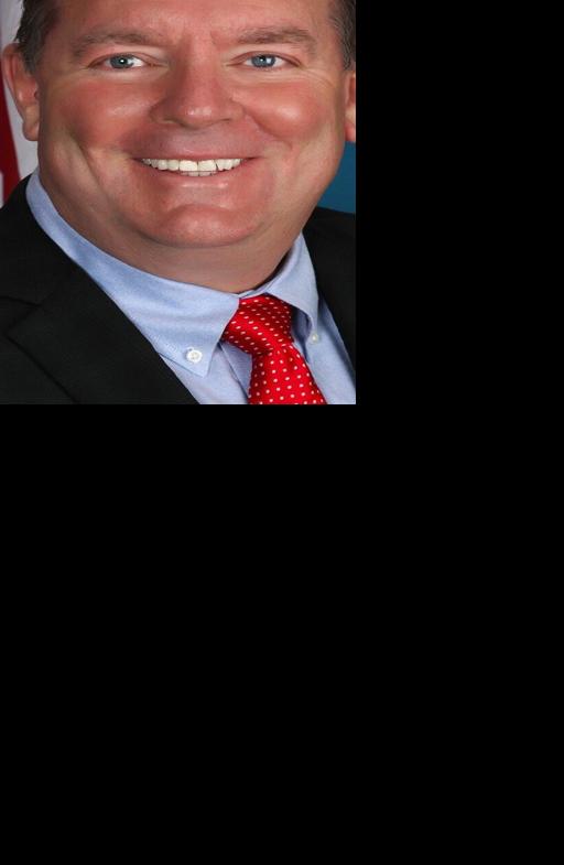 Hopkins hired as new Yakima airport director | Local | yakimaherald.com