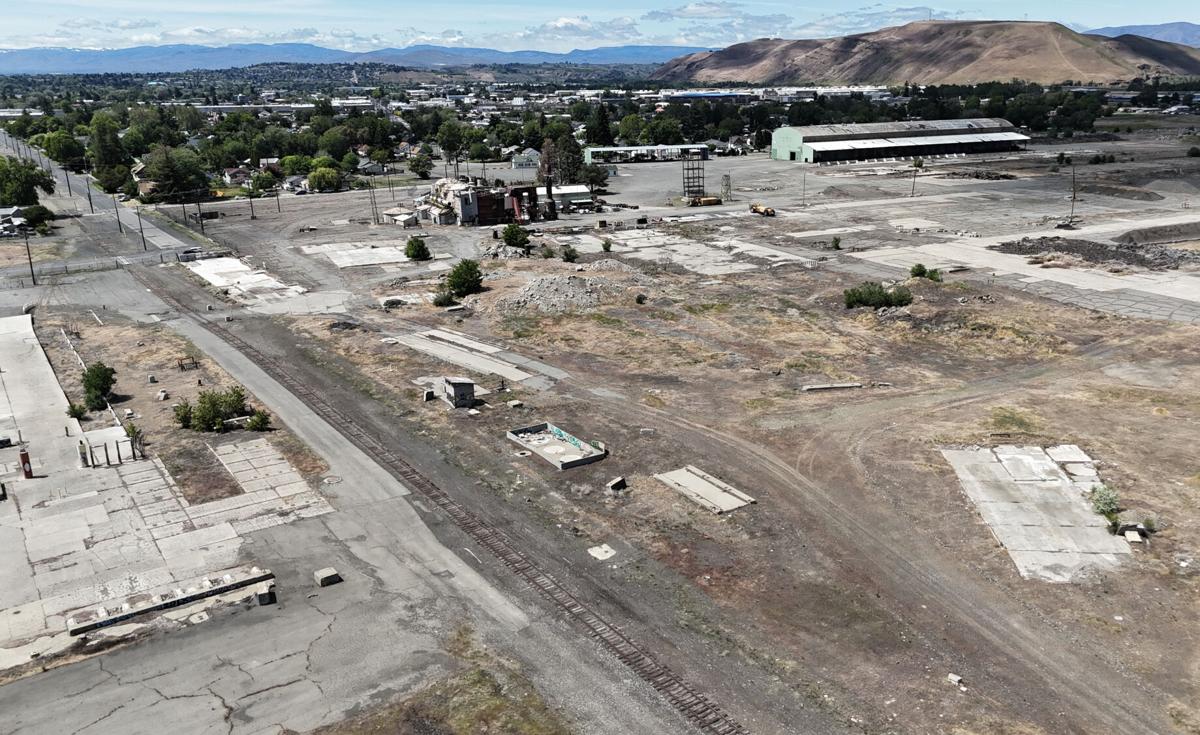 Efforts to build East-West Corridor and redevelop Boise Cascade mill ...