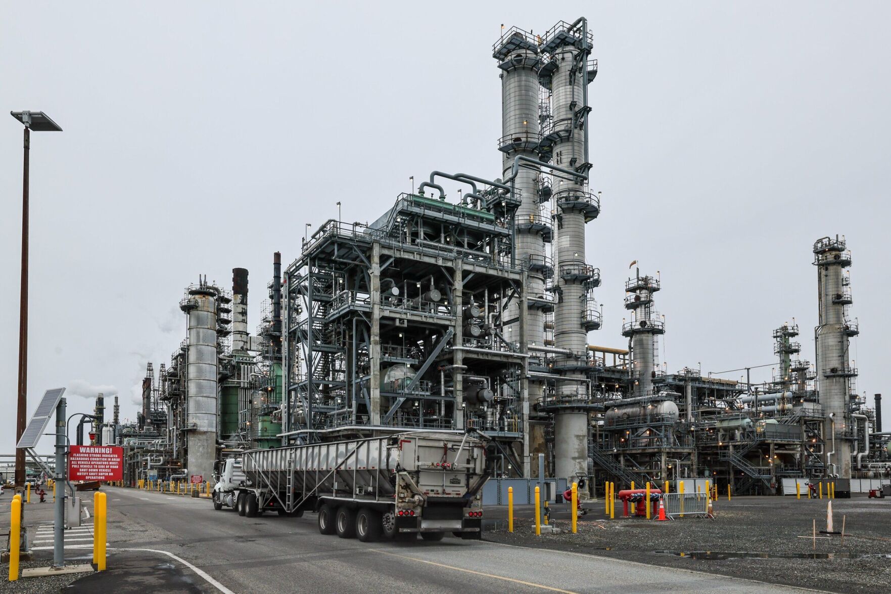 At least 3 hurt after incident at BP Cherry Point refinery in WA ...