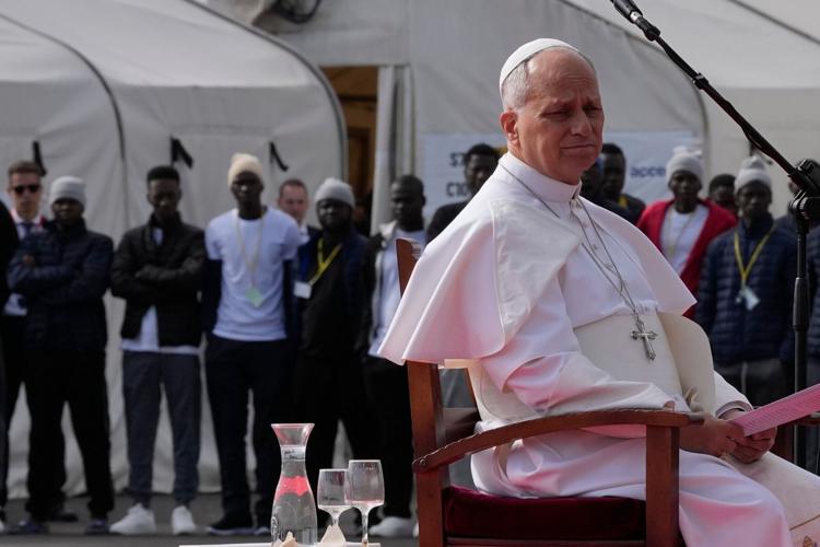Pope tells traffickers of migrants in the Canary Islands: Stop, repent ...