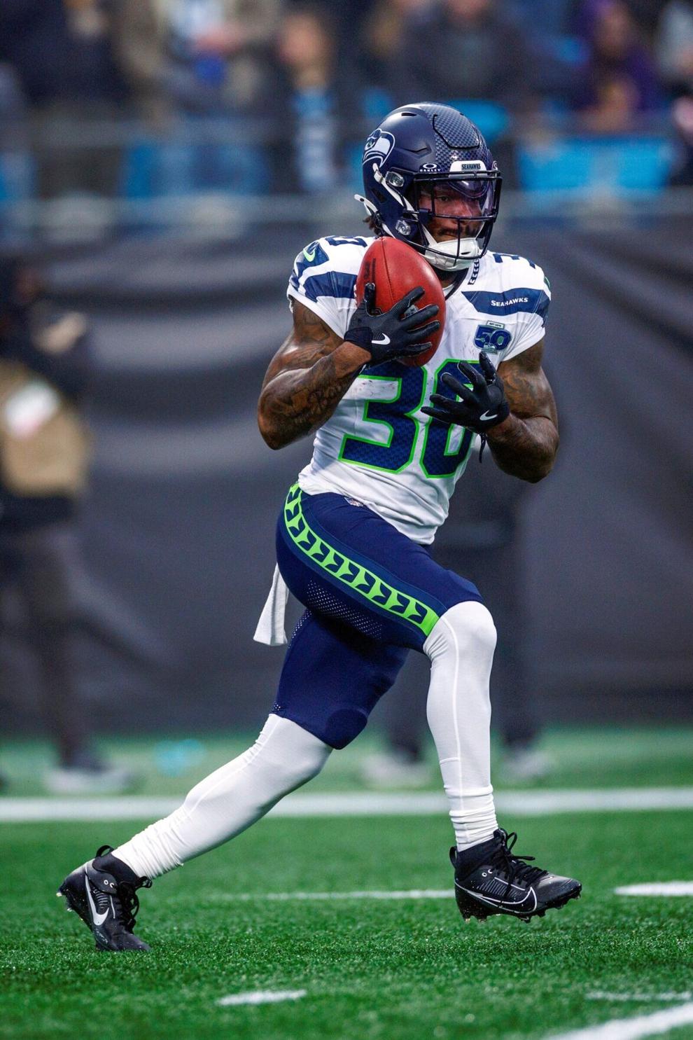 Seahawks make roster moves before showdown with 49ers | Seahawks ...