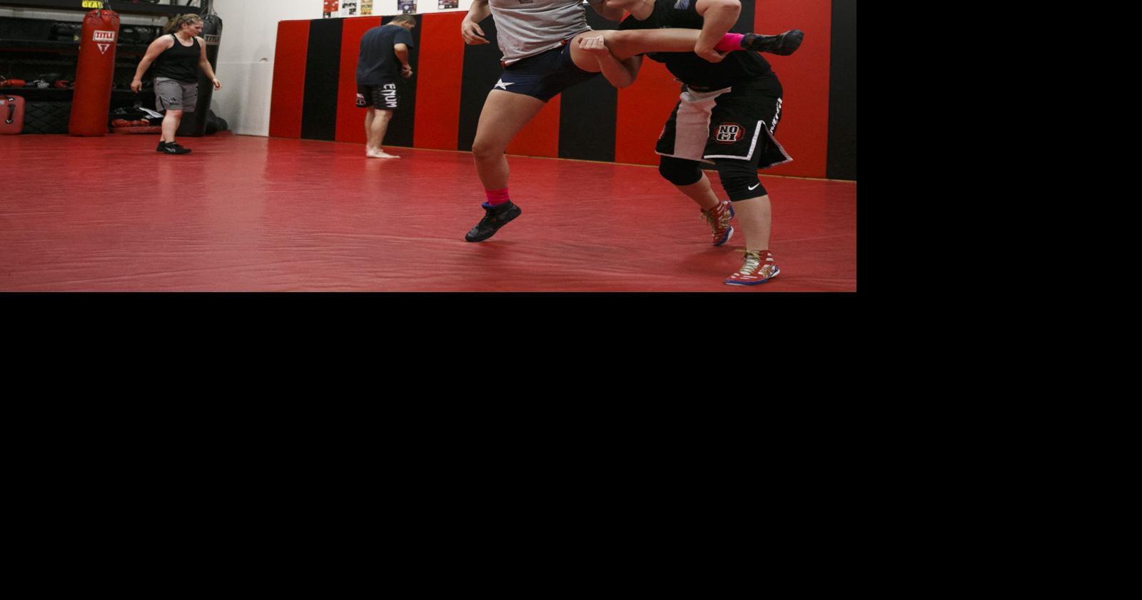 Female fighters find their place in Yakima's MMA scene (10 photos ...