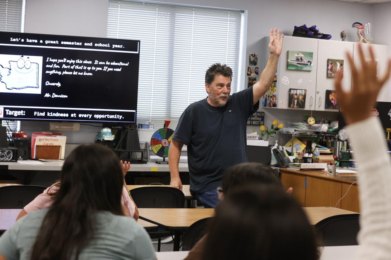 West Valley middle school students in Yakima work through first-day ...