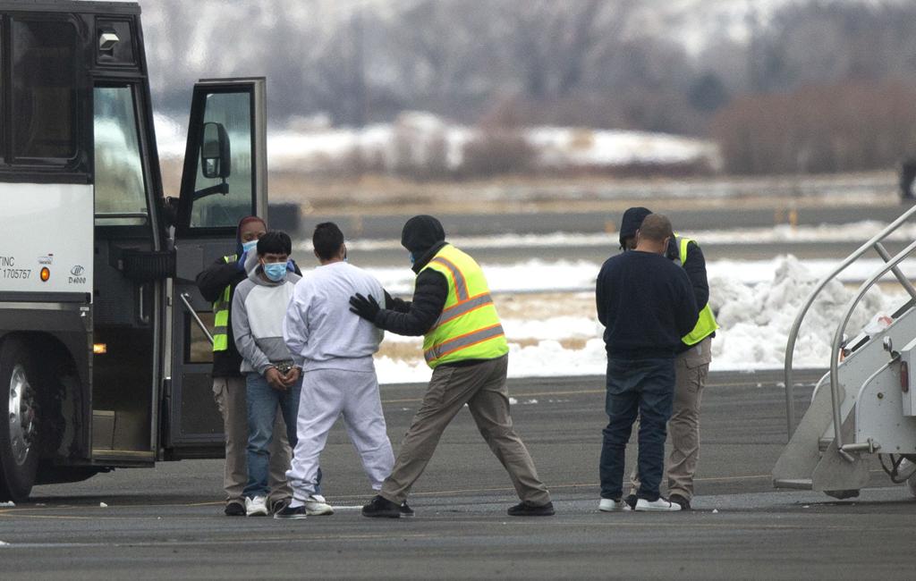 BREAKING: ICE Keeps Deporting Despite Democrat DHS Funding Blockade ...