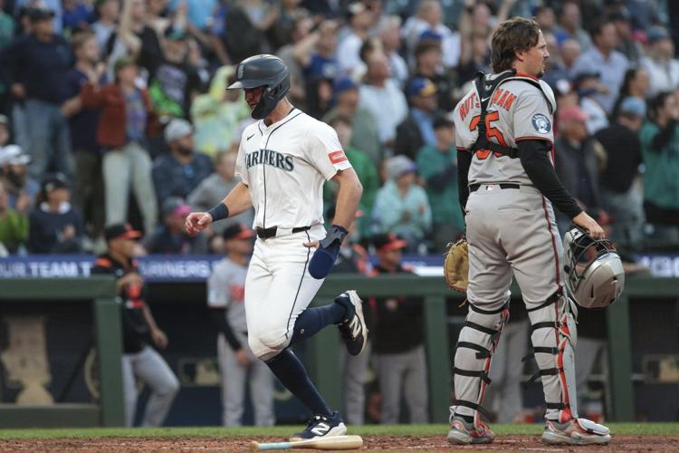 Photos: Seattle Mariners lose to Baltimore Orioles, 3-2 | Mariners | yakimaherald.com