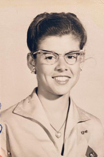 Isabel de León | Test | yakimaherald.com