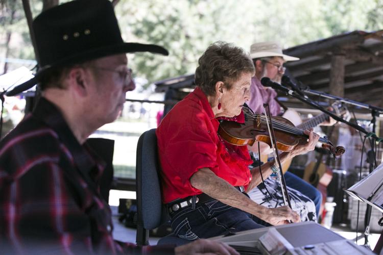 Nile Valley Community Days at Jim Sprick Community Park | News Photos ...