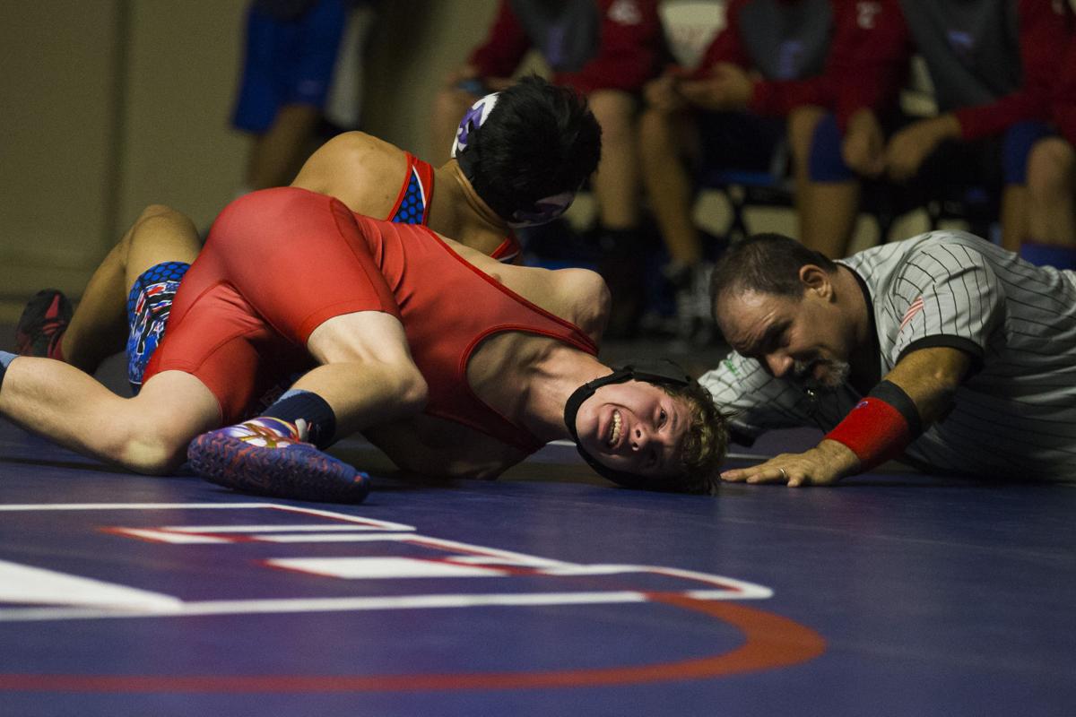Eisenhower wrestling continues its rise | Prep Sports | yakimaherald.com