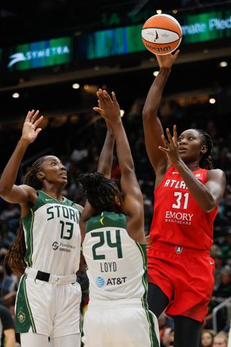 Photos: Storm defeat Dream, 85-81 | Storm | yakimaherald.com
