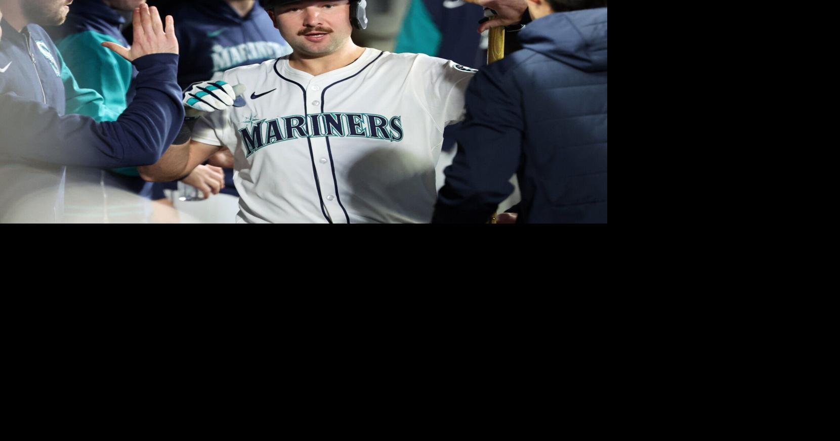 Mariners catcher Cal Raleigh wins 2025 Silver Slugger Award | Mariners ...
