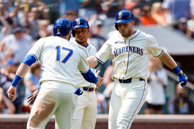 Mariners avoid full panic with Sunday’s win. Now can they build on it ...