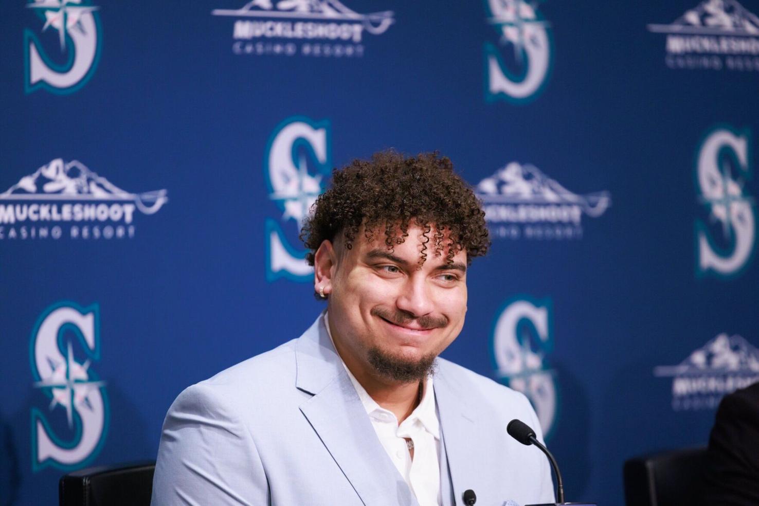 After bringing back Josh Naylor, the Mariners must stay aggressive ...