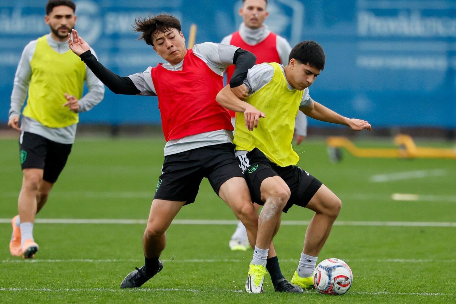 Sounders sign two players from Tacoma Defiance | Sounders ...