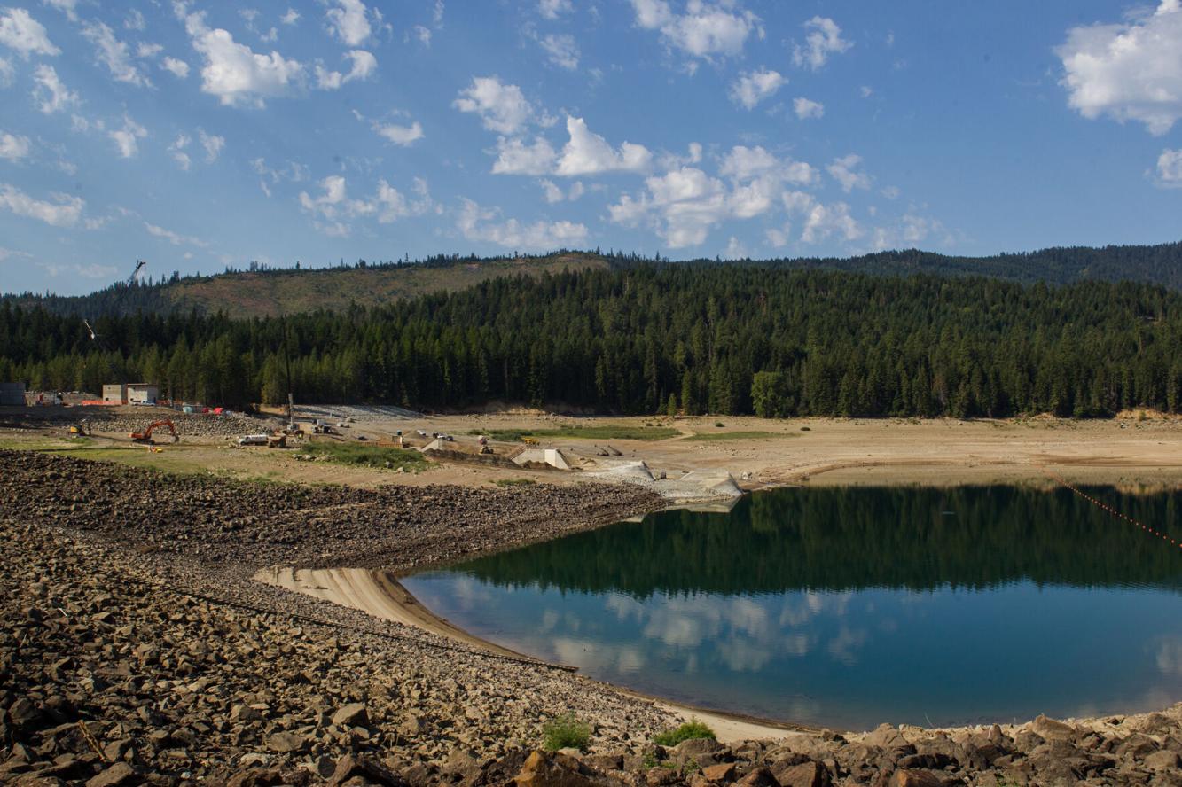 PHOTOS: Construction continues on Cle Elum Dam fish passage project ...