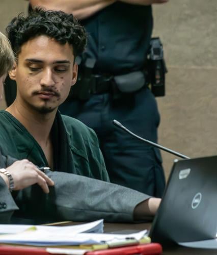 Hector Estrada-Gonzalez | News Photos | yakimaherald.com