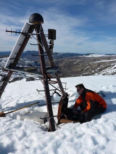 Cascades Volcano Observatory is keeping an eye on Northwest volcanoes ...
