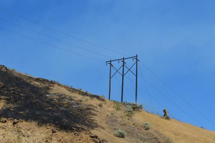 Level 3 Evacuation Notice issued for area near Rest Haven Road Fire in ...