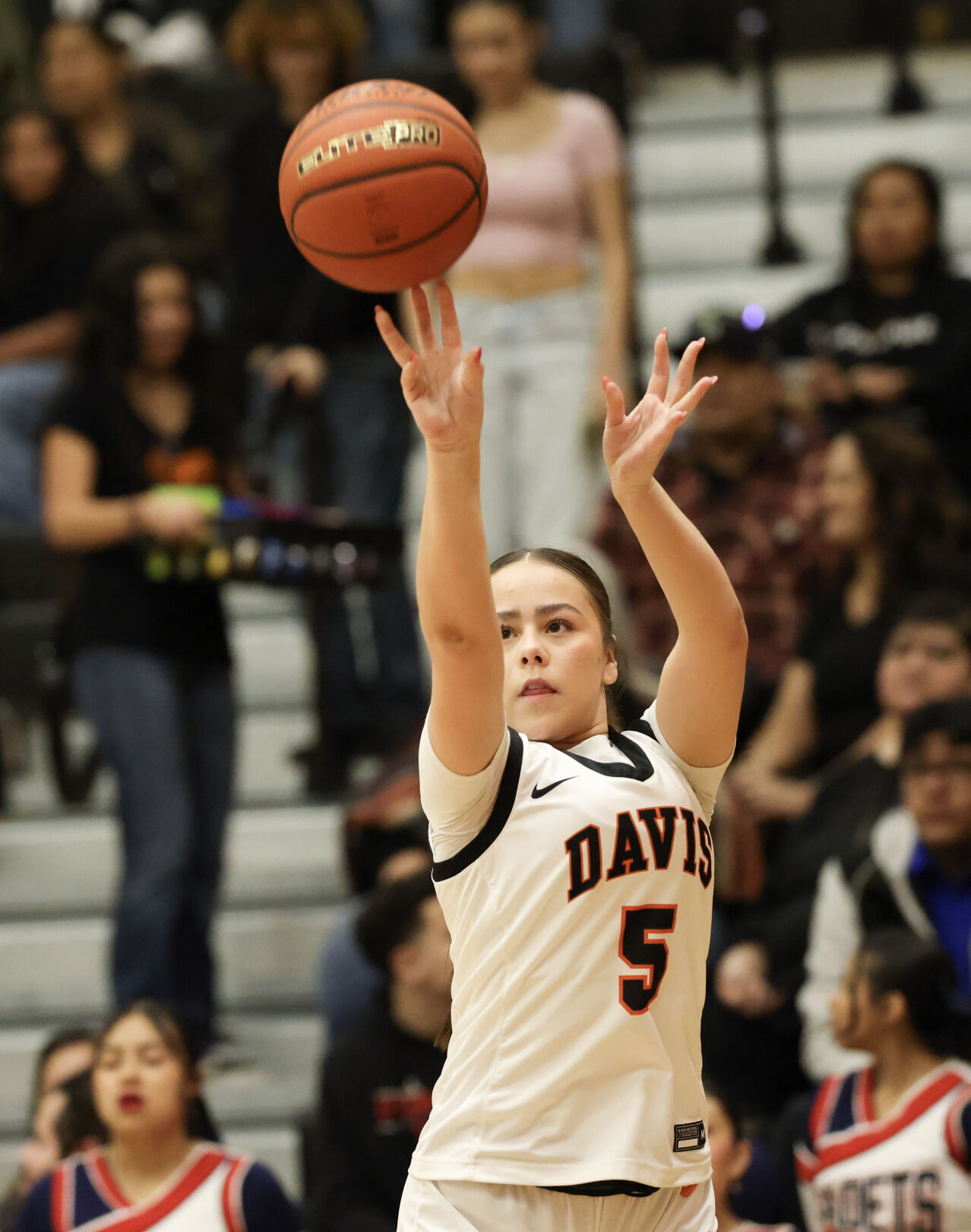 Top-ranked Davis survives scare from Eisenhower, Nekha Roehl | Prep ...