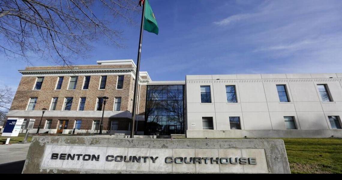 benton county courthouse in prosser | Image Vault | yakimaherald.com