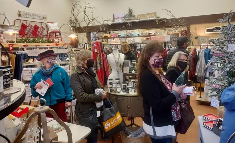 Small Business Saturday attracts shoppers to downtown Yakima | Local ...