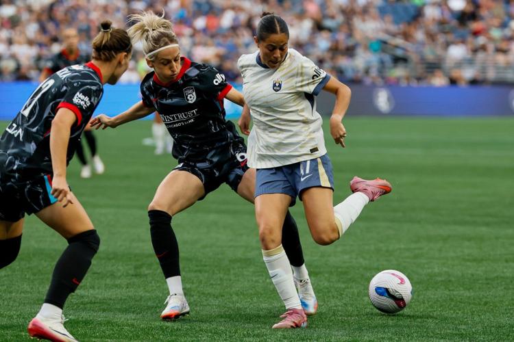 Photos: Seattle Reign take on Chicago Stars | Seattle OL Reign ...