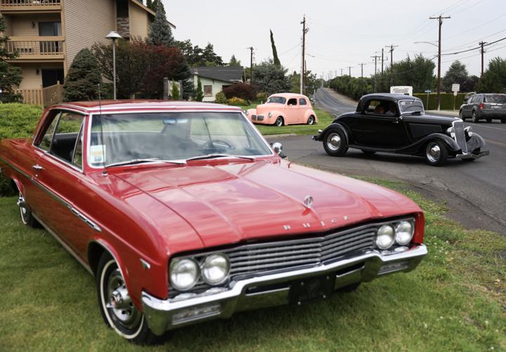 Yakima Valley weekend picks: Vintiques and Leo Adams art show return ...