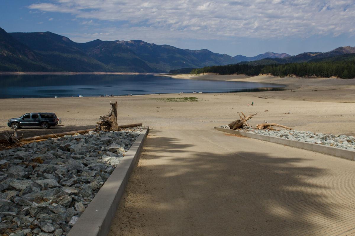 PHOTOS: Construction continues on Cle Elum Dam fish passage project ...