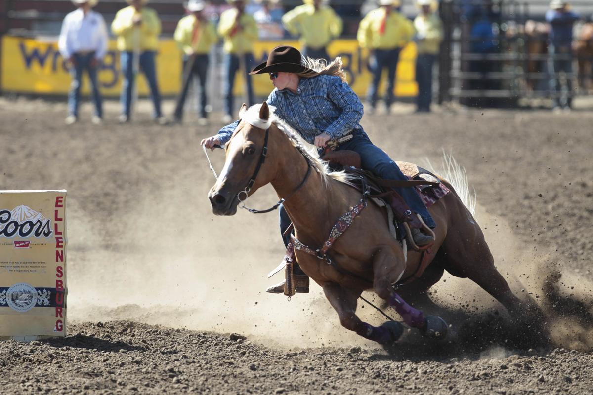 Scenes from the Ellensburg Rodeo | Sports Photos | yakimaherald.com
