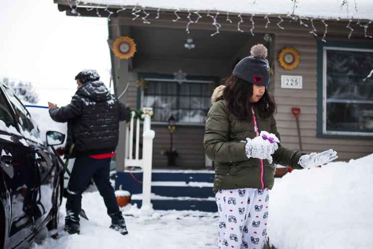 Yakima area digs out of snow, with more on the way this week | Local ...