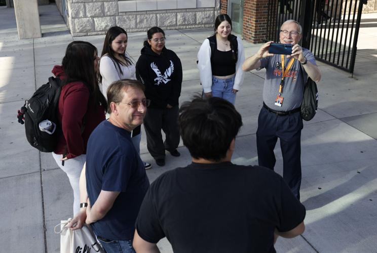 Community volunteers help Yakima students through faith-based program ...