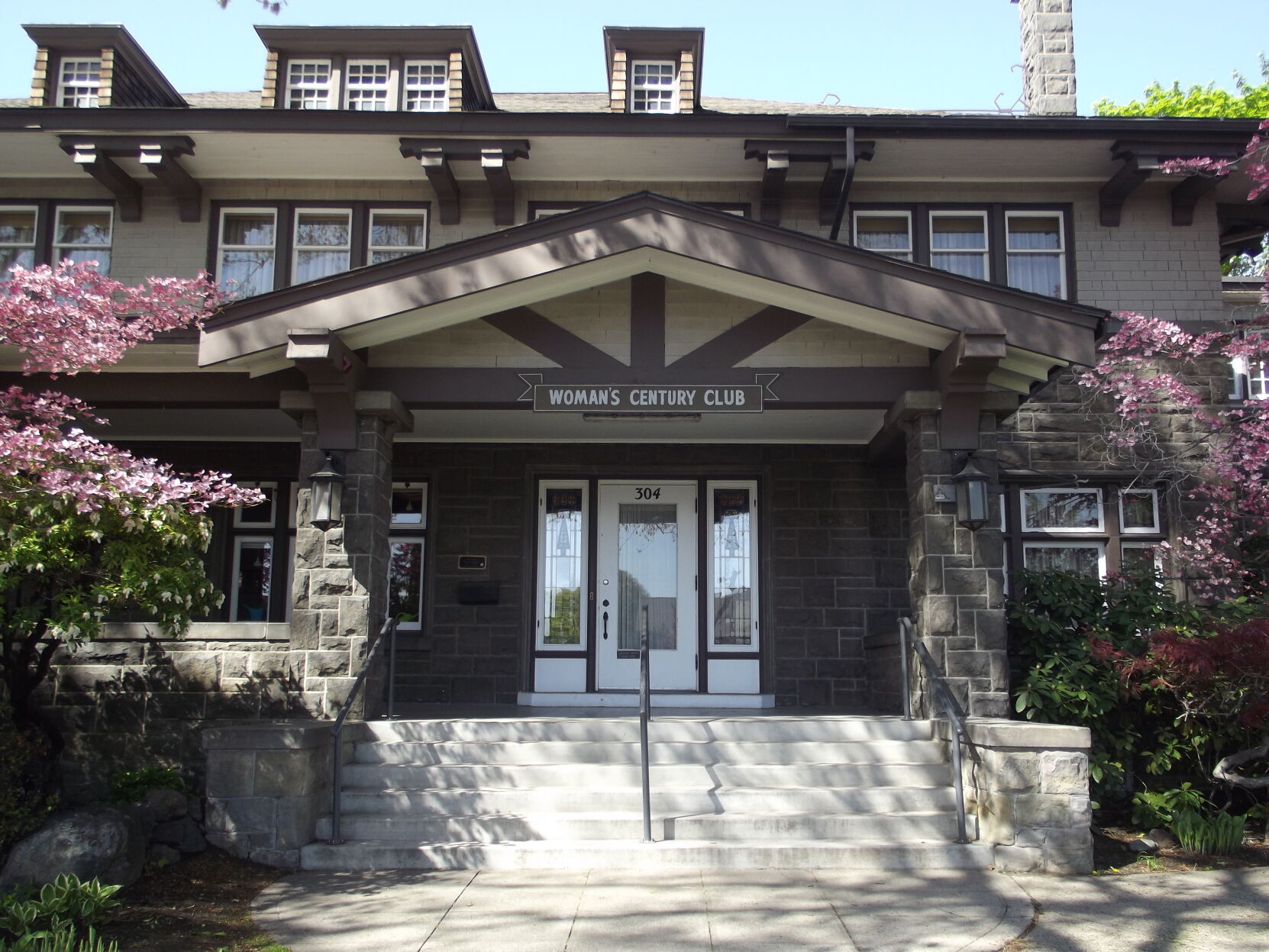 Yakima Valley weekend picks: Hoptoberfest, cake pops and walk with a doc | Local | yakimaherald.com