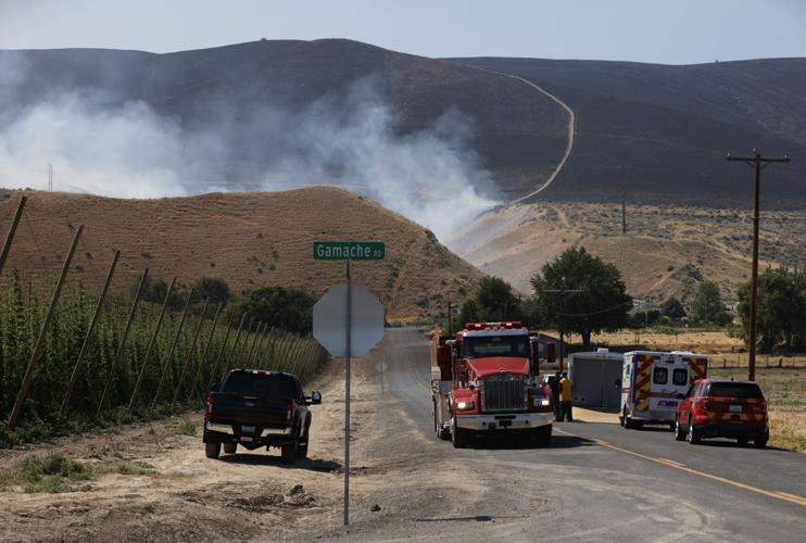 Thorp Road fire near Moxee and fire near Selah in mop up | Local ...