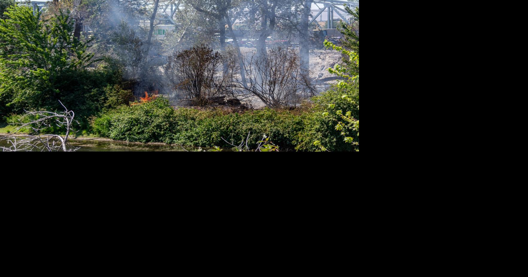 Yakima, Selah fire crews fighting wildfires near highways | Wildfires ...