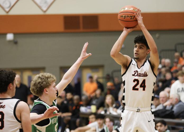 State basketball preview: Streaking West Valley boys lead Valley trio ...