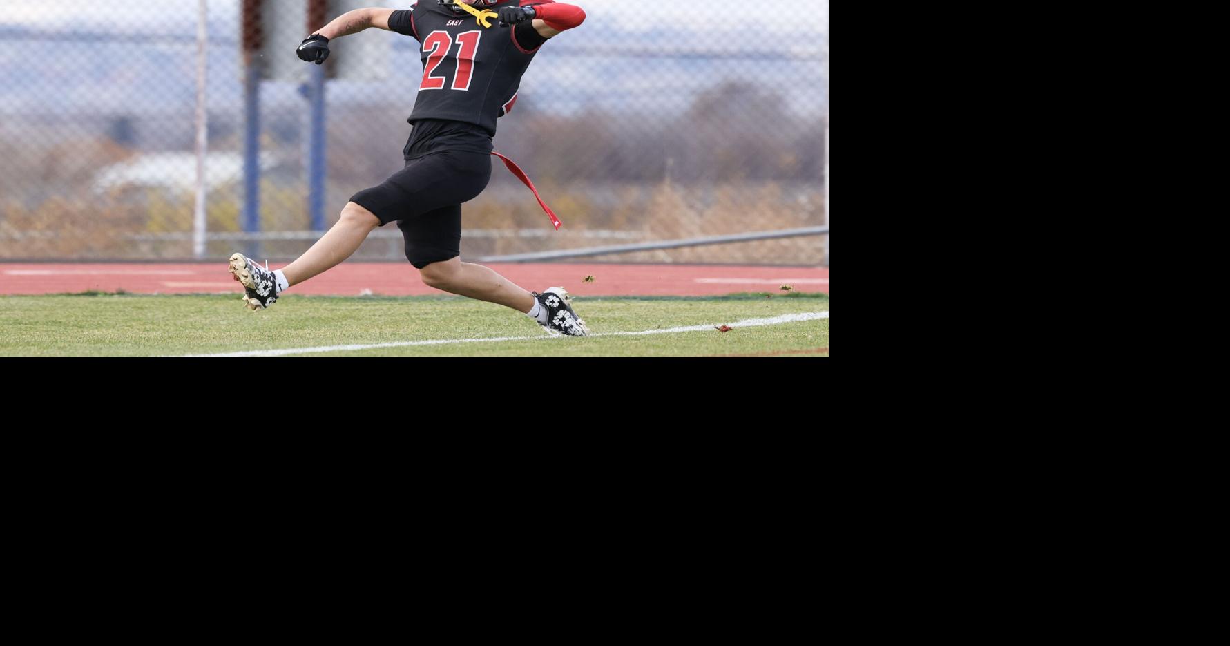 Berg tosses five first-half touchdown passes as East Valley rolls to 2A ...