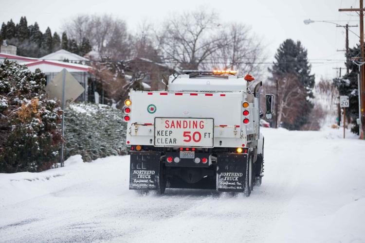 Photos: Snowy scenes in Yakima | News Photos | yakimaherald.com