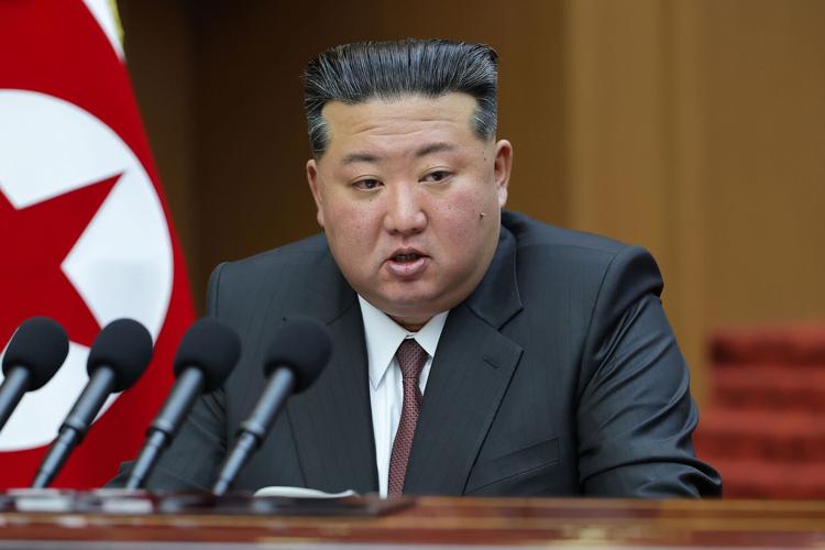 North Korea unveils a new plant to produce fuel for nuclear weapons ...