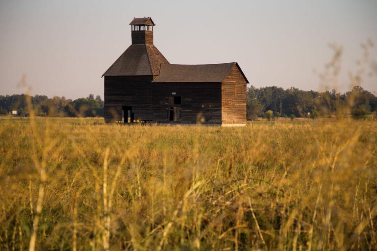 Photos: Iconic barns in the Yakima Valley | News Photos | yakimaherald.com