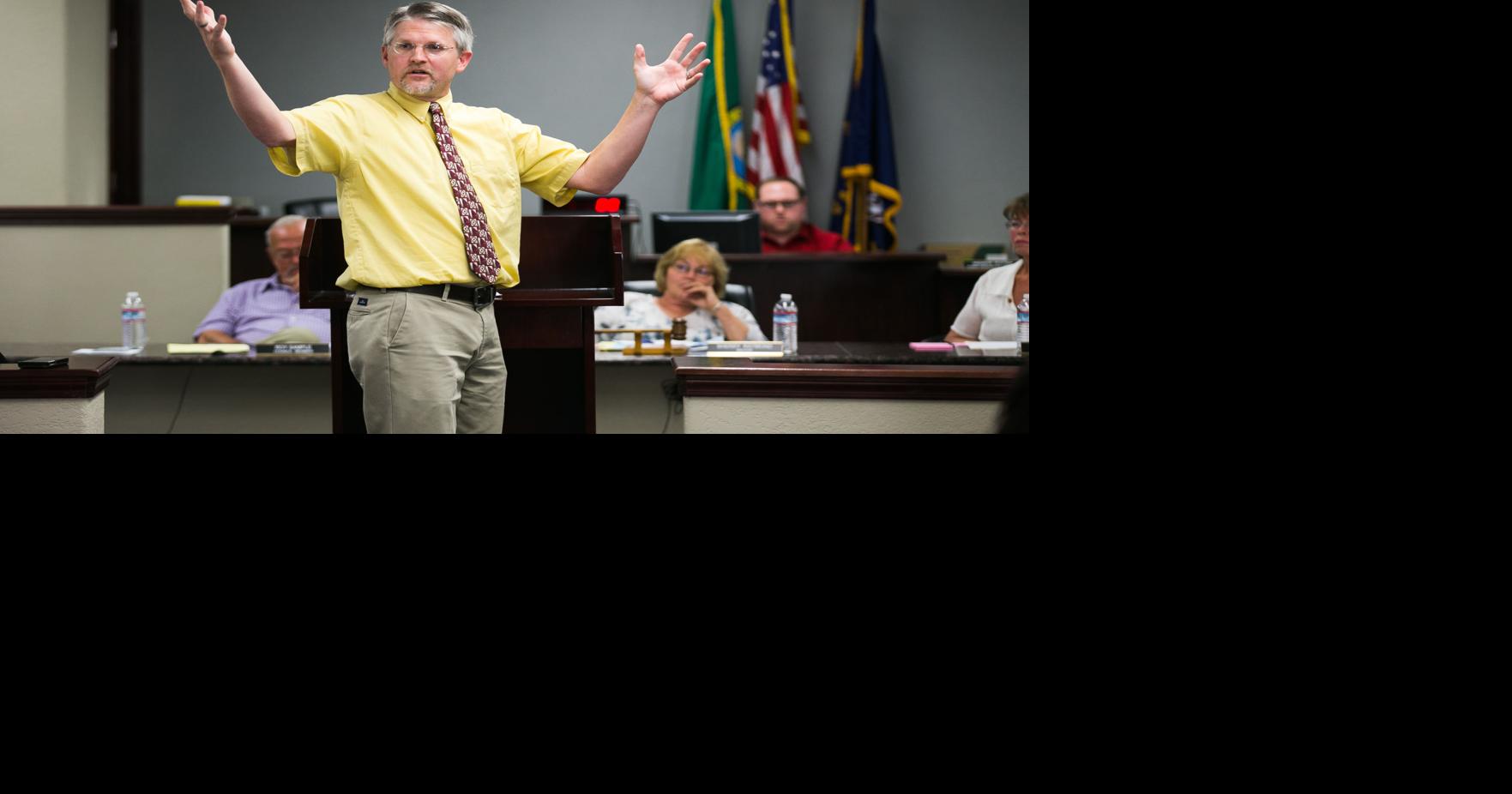 Outspoken Selah park board member will keep his post | Local ...