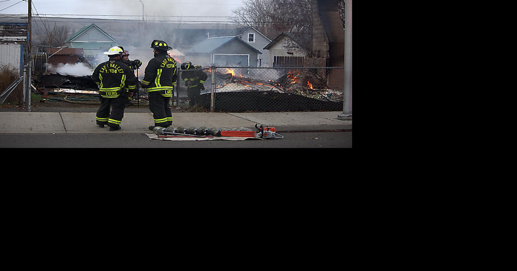 Fire destroys house in Moxee; area evacuated because of gas leak ...