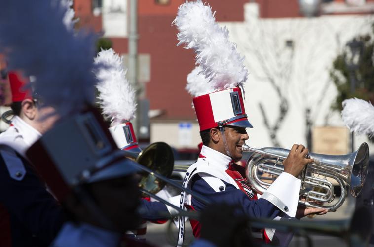 Yakima Valley weekend picks: A parade, 'Fools,' hot air balloons and ...