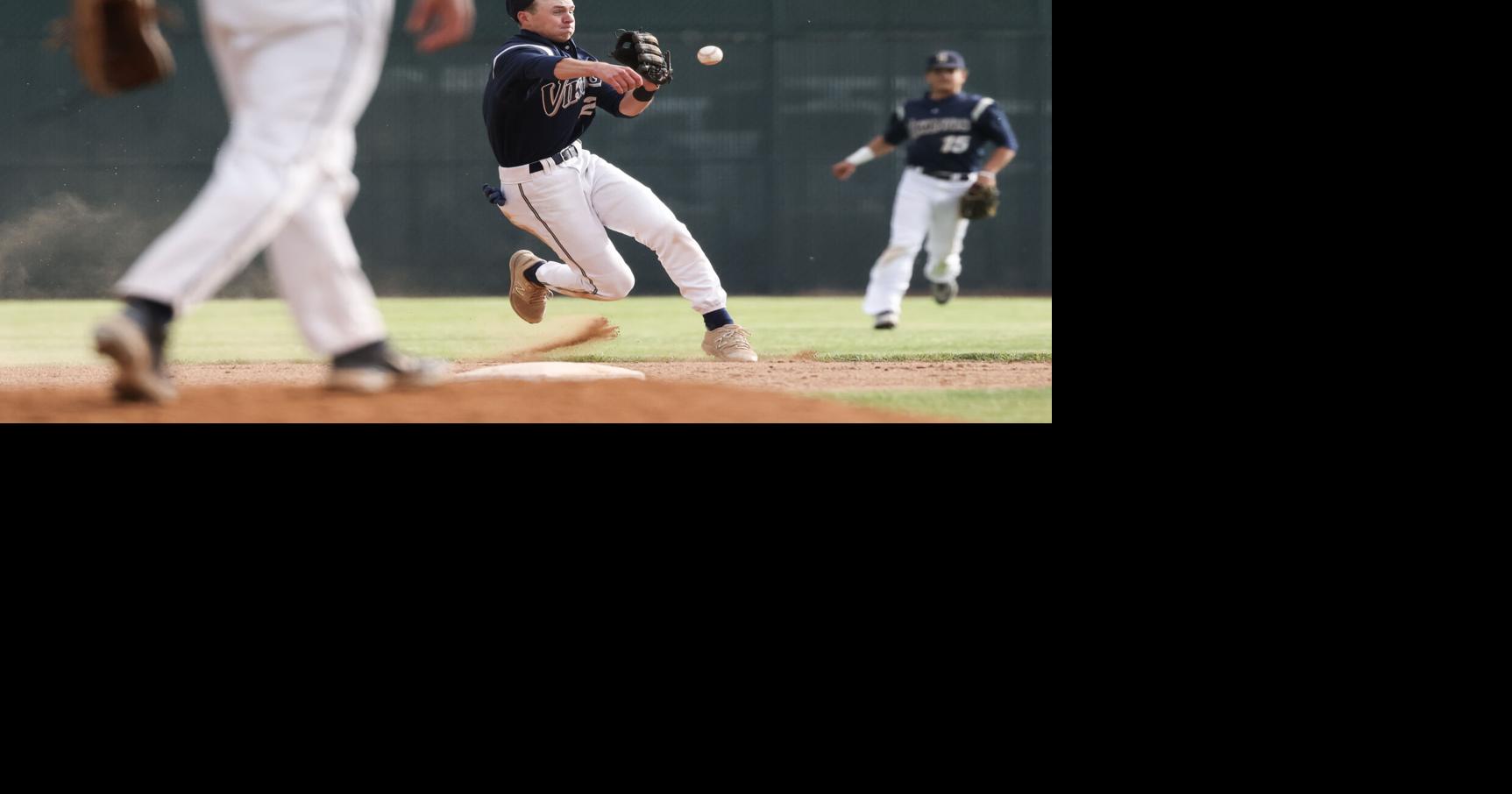 PHOTOS: Selah defeats Othello 4-1 to win baseball district championship ...