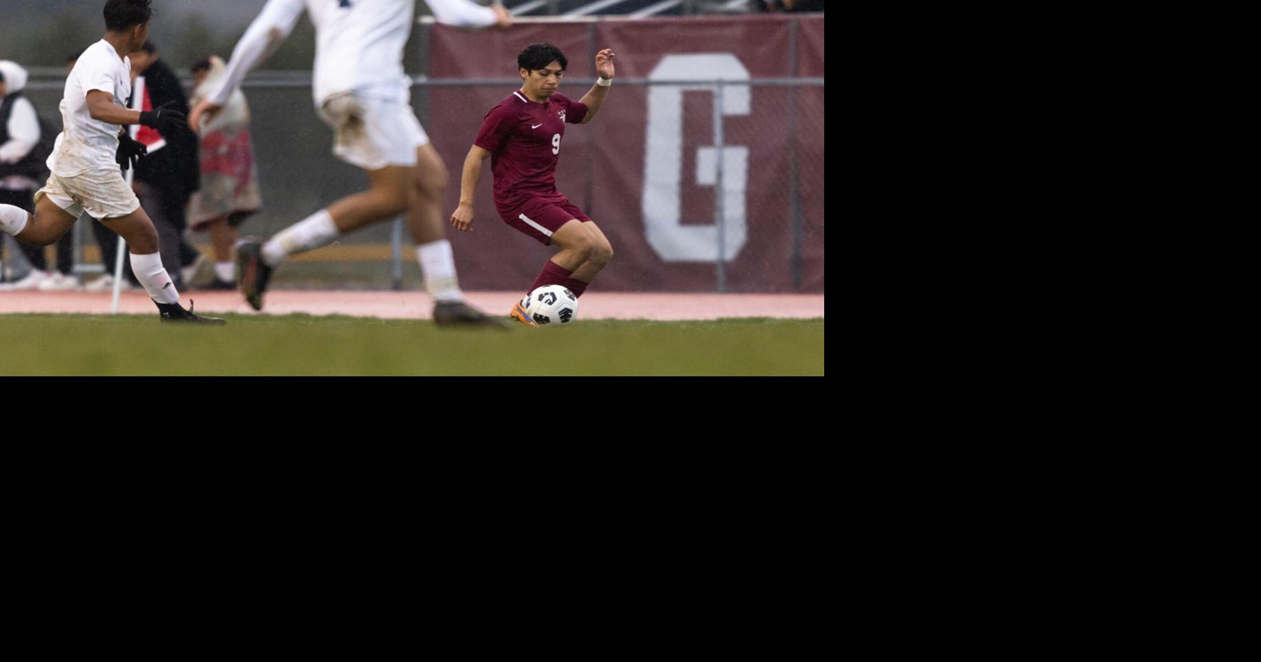 PHOTOS: Highland boys defeat Wapato 2-1 in soccer | Photos and Videos ...