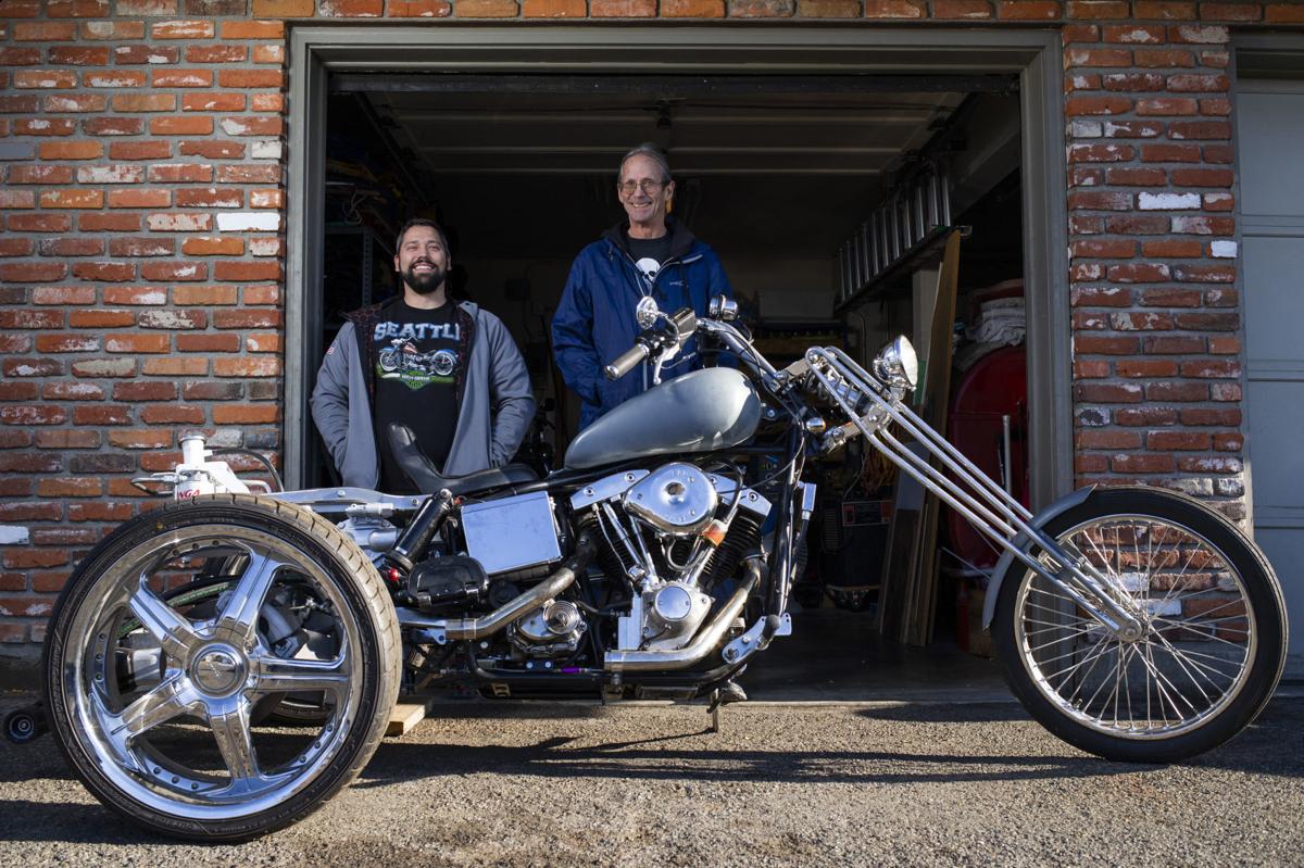 Retractable Motorcycle Stop Support Wheels | Reviewmotors.co