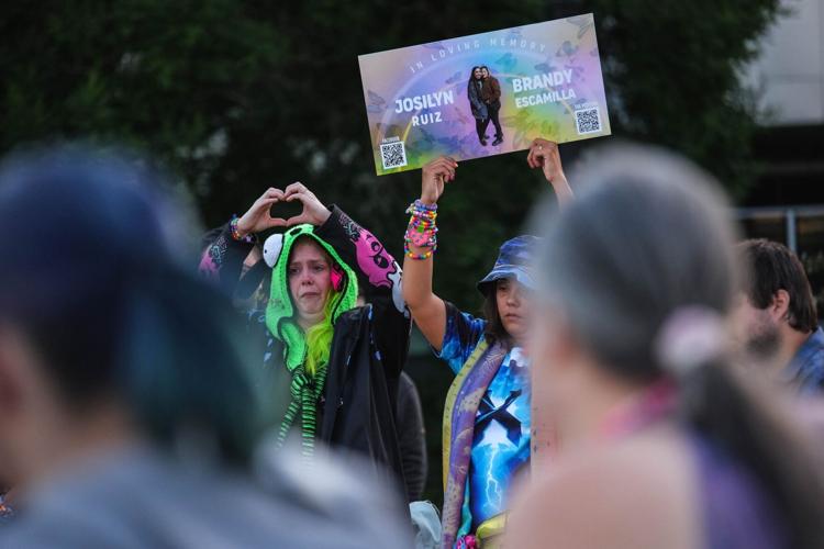 Couple Killed In Gorge Shooting Remembered At Vigil Northwest