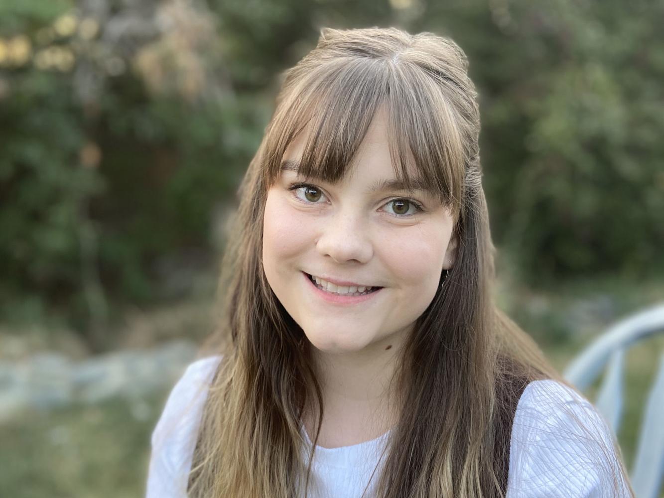 Gracie Miller - Eisenhower High School | Staff | yakimaherald.com
