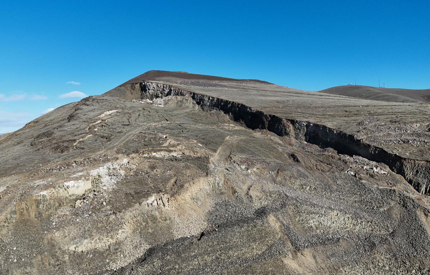 Rattlesnake Ridge landslide continues to move slowly near Union Gap ...