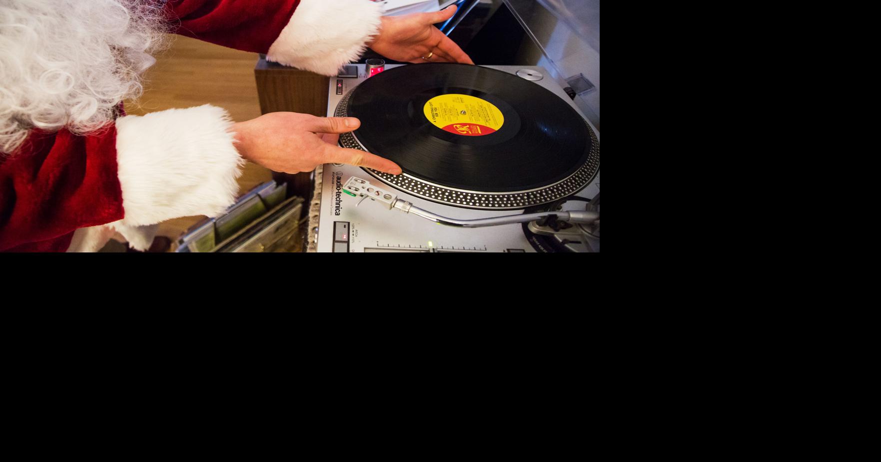 Pat Muir's playlist grows: Christmas Songs That Are Actually Good ...